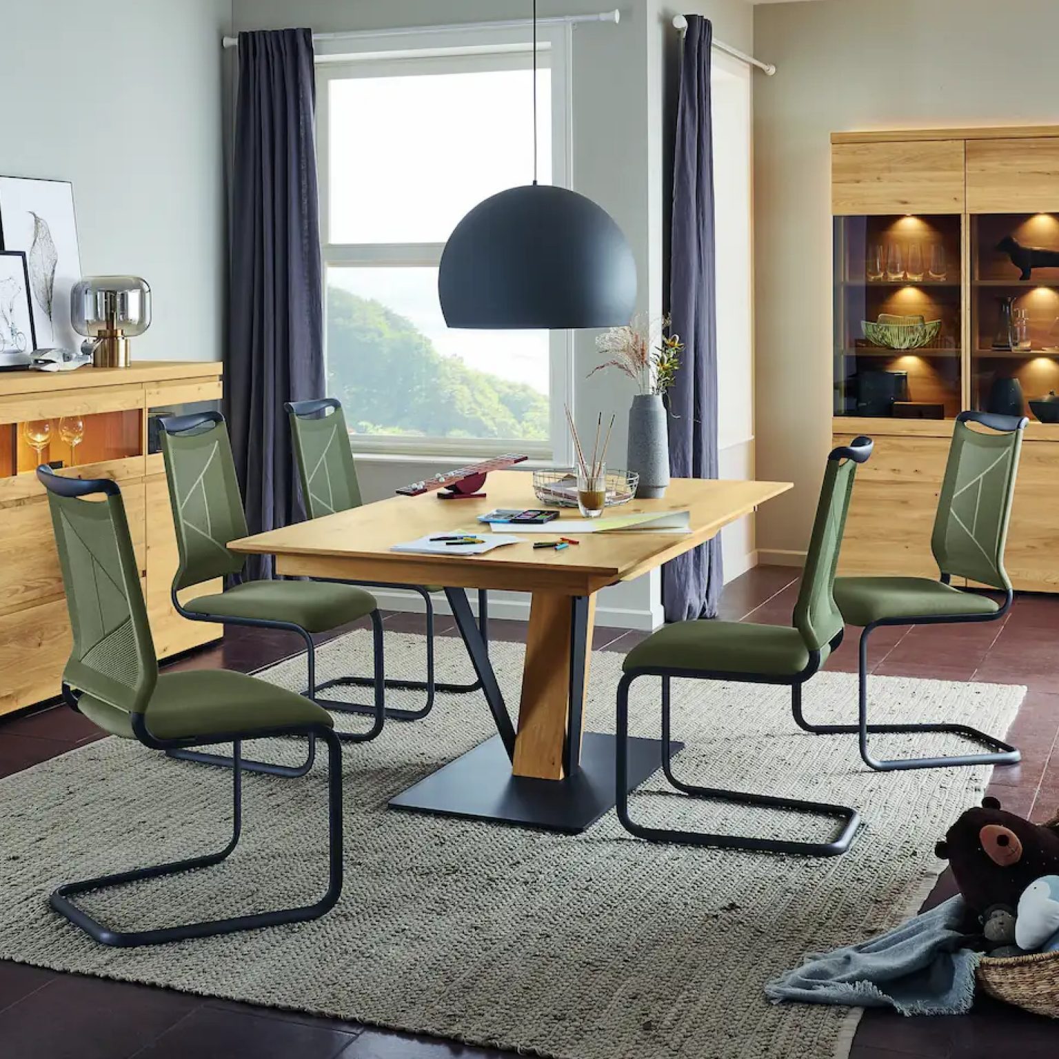 Venjakob Ara Dining Table | Abitare UK
