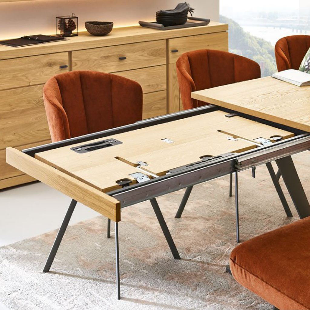 Venjakob Ara Dining Table | Abitare UK