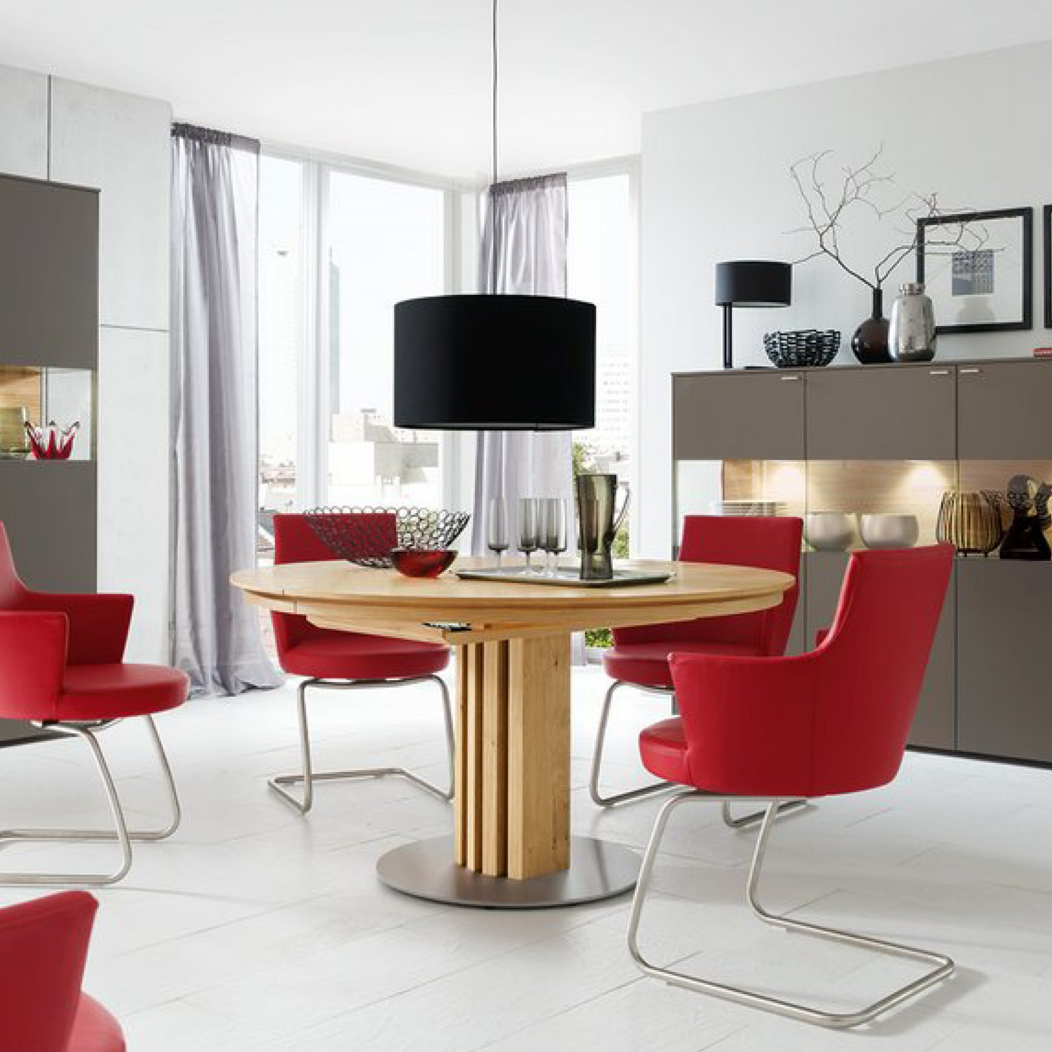 Venjakob Dining Tables | Luxury Dining Furniture| Abitare UK